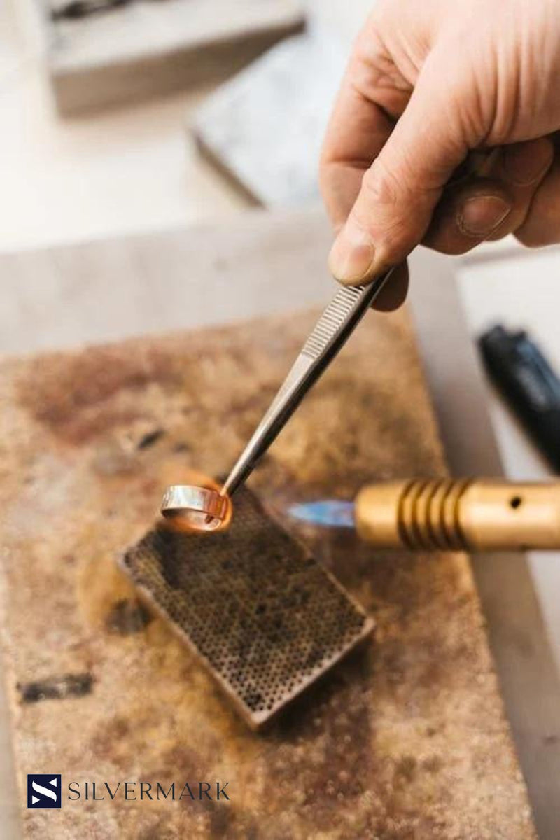 The Symbolism and Meanings Behind 925 Sterling Silver Jewelry – silvermark